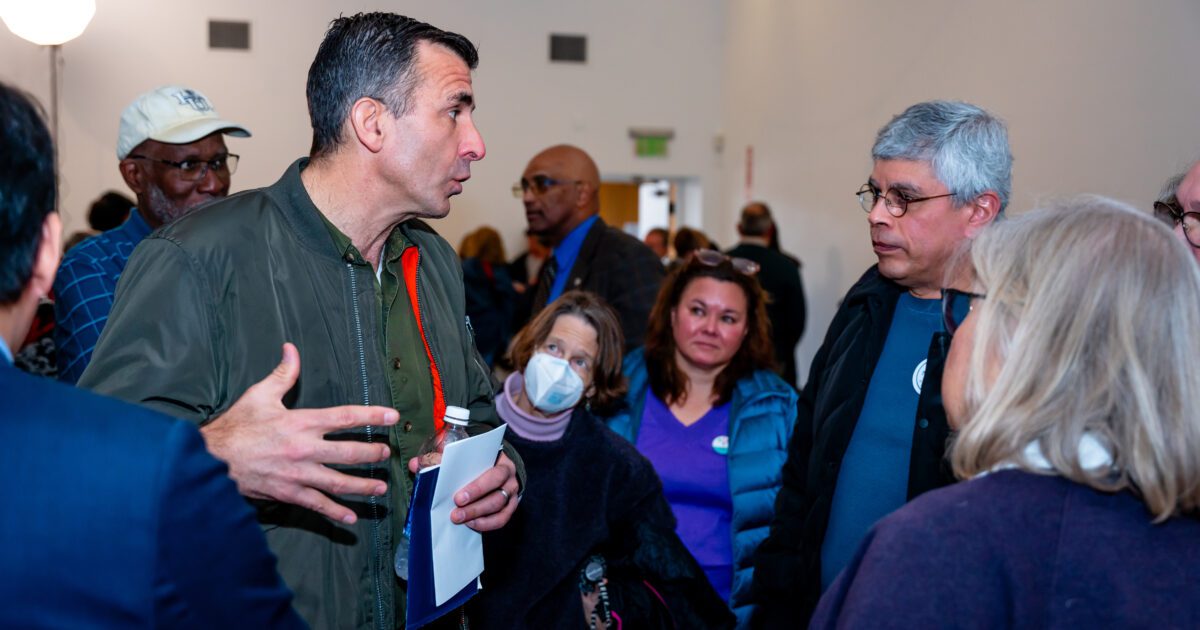 Silicon Valley lawmaker wants to make it illegal for Trump to hawk crypto - San José Spotlight