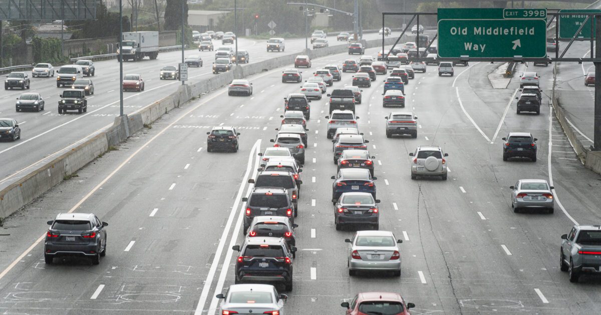 Mountain View grapples with carbon neutrality goal as support wanes ...